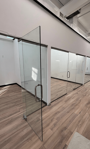 Top-Rated Commercial and Residential Glass Replacement
